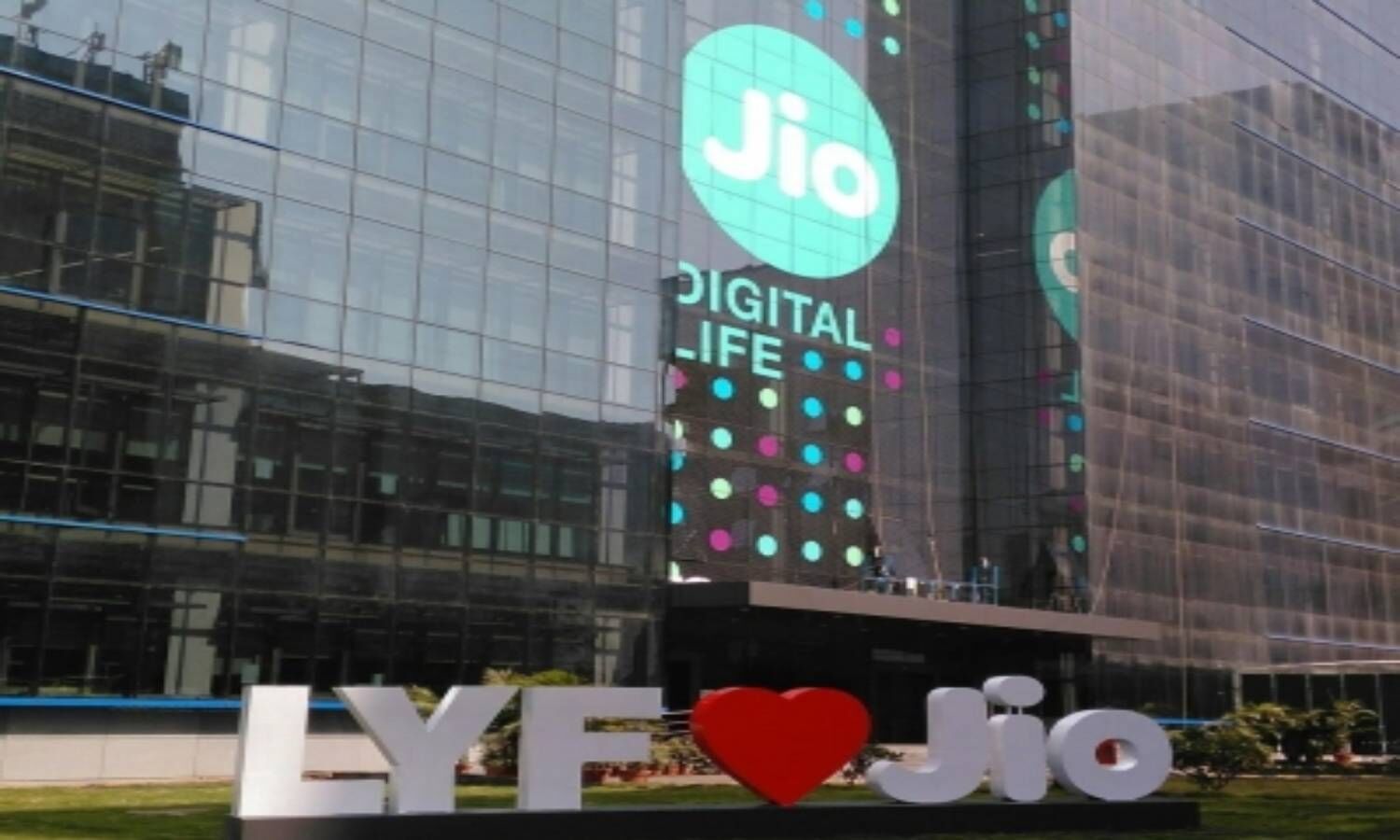 #5YearsOfJio: Mukesh Ambani's Jio shares journey from Evolution to ...