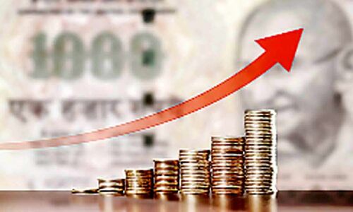 To boost economy, govt must increase investment