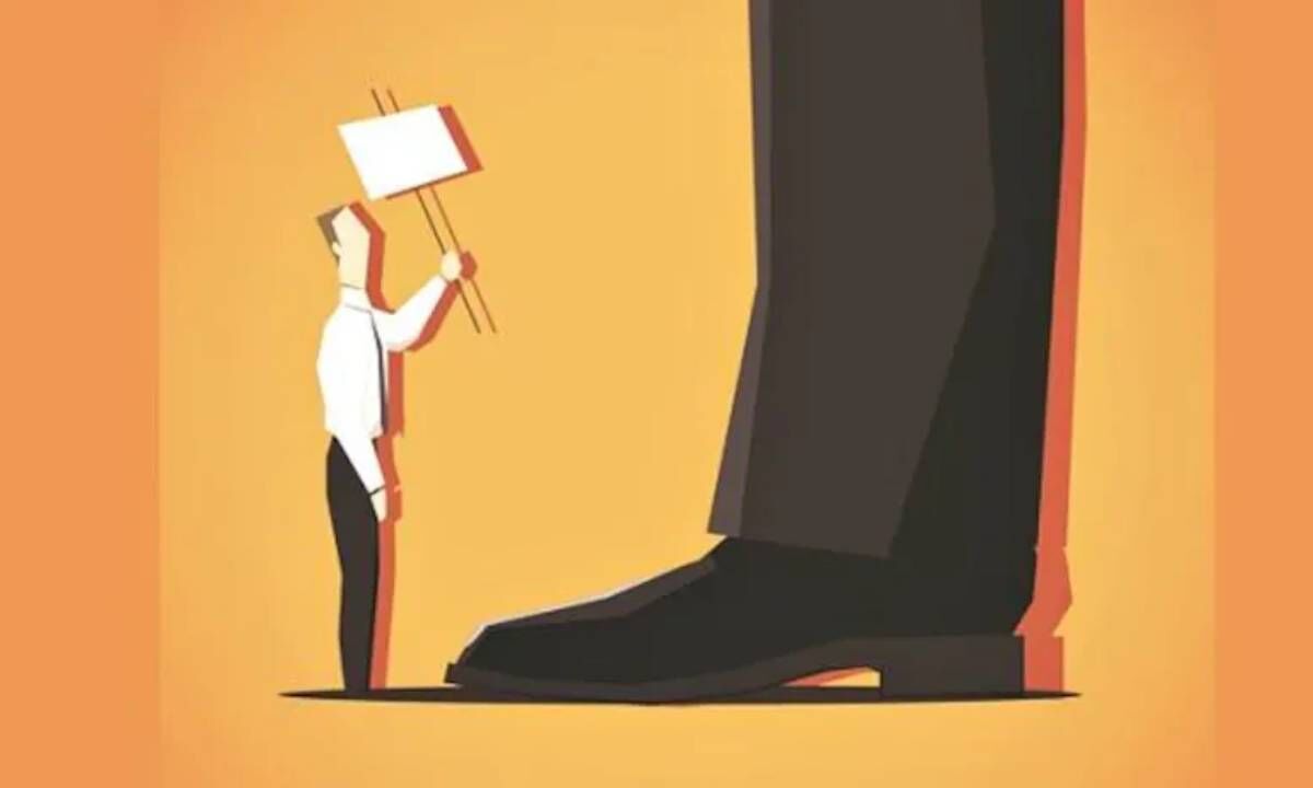 Top CEOs Received 9 Pay Rise In 2022 Employees Took 3 Pay Cut top-ceos-received-9-pay-rise-in-2022-employees-took-3-pay-cut