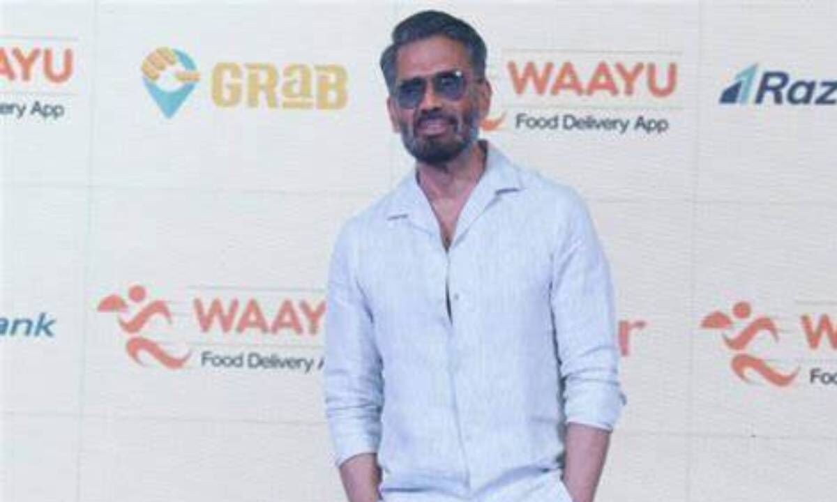 Suniel Shetty launches food delivery app Waayu