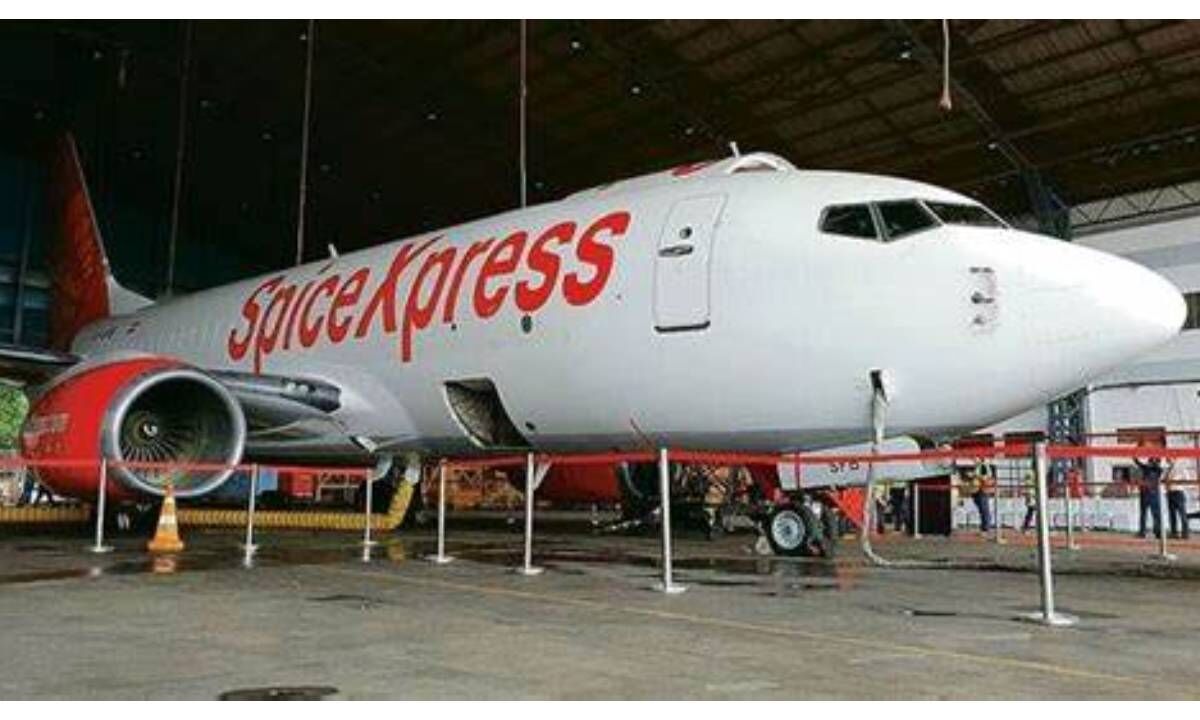 SpiceXpress to receive $100 million from UK group