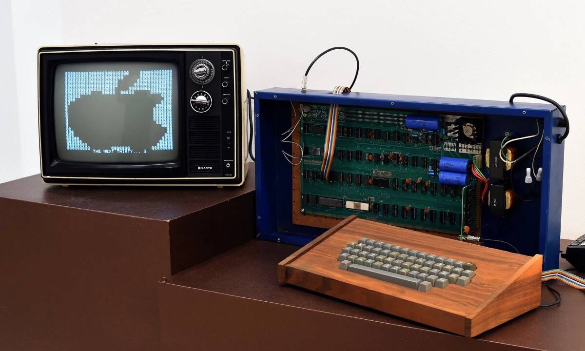 First Computer Ever Made In The World