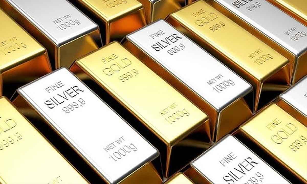 Strong USD takes sheen off gold, silver