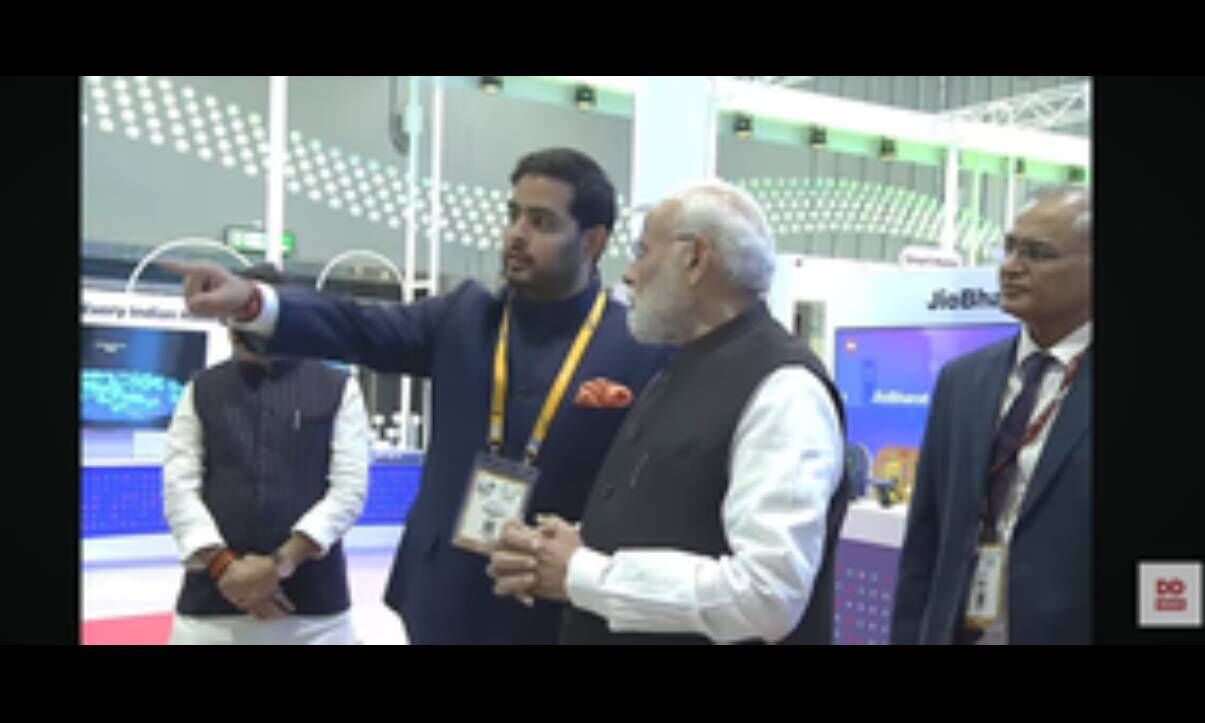 Reliance Jio launches India’s 1st satellite-based Internet to connect ...