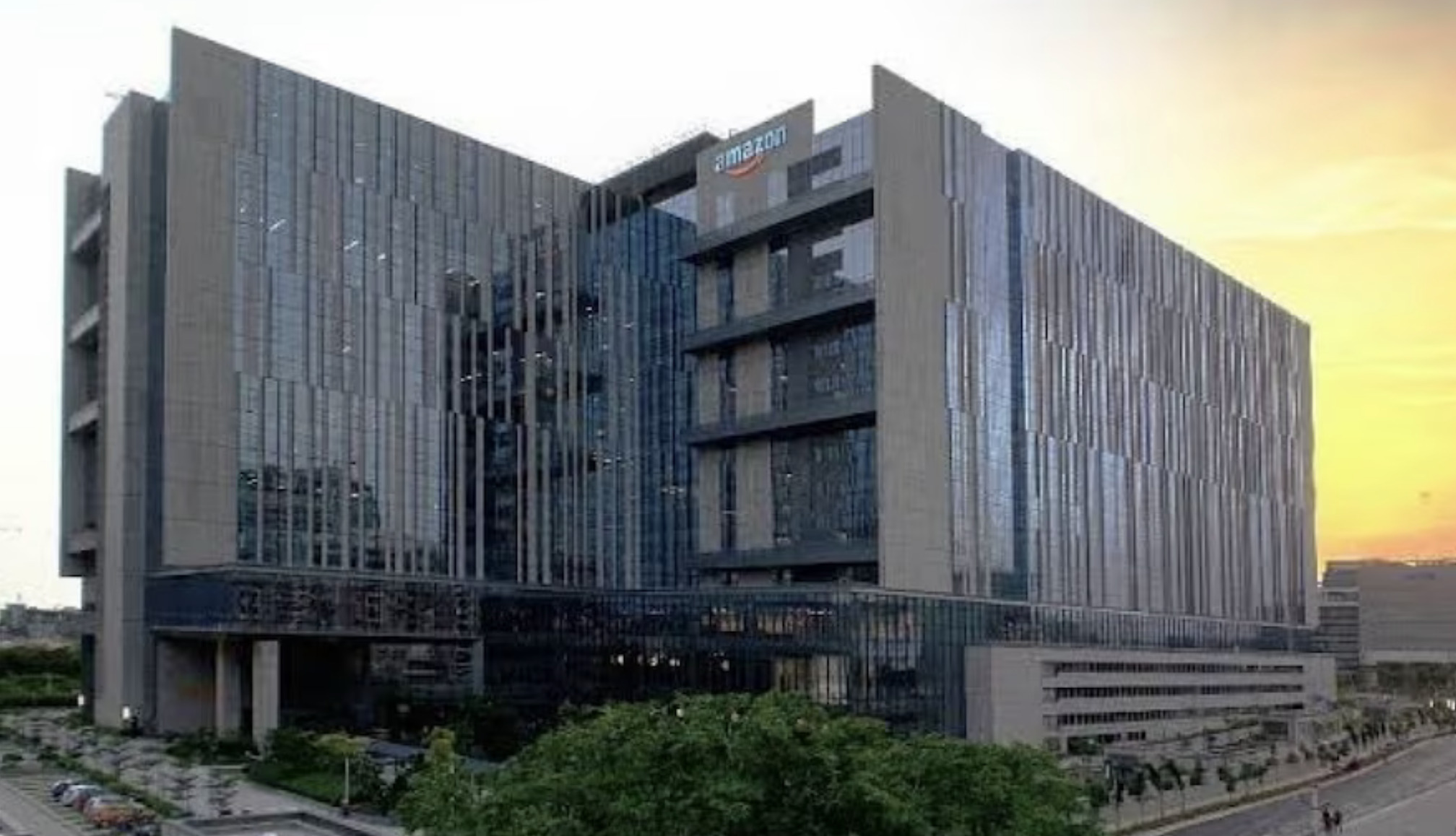 Amazon's World's Largest Campus in Hyderabad Showcases 'Happening ...