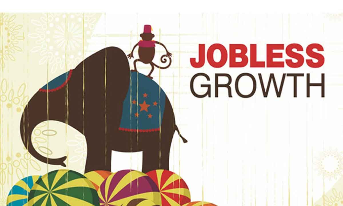 PC raps govt for jobless growth