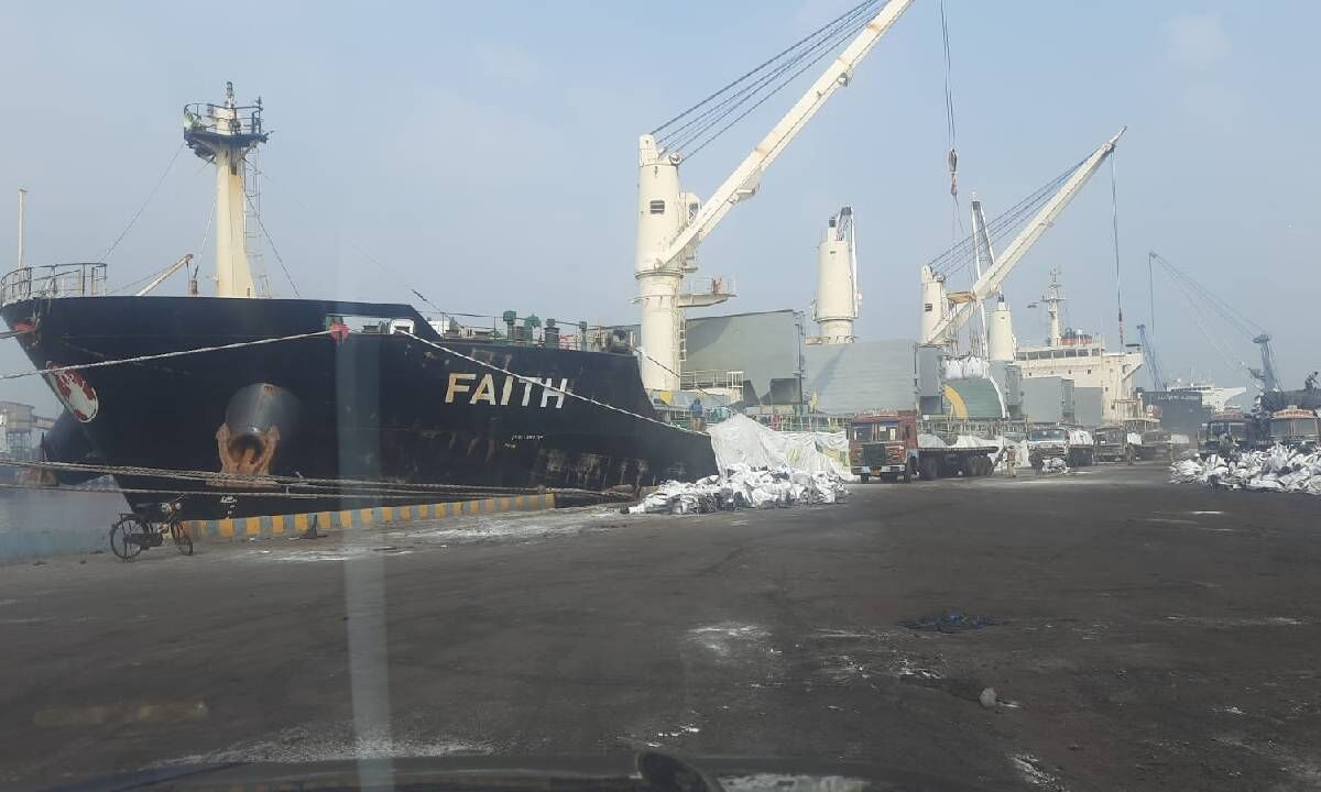 OSL breaks record in handling cargo for Utkal Alumina International