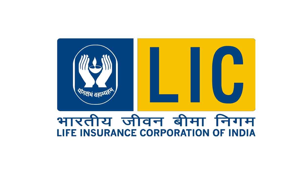 LIC shares jump 6% to cross Rs1,000 mark