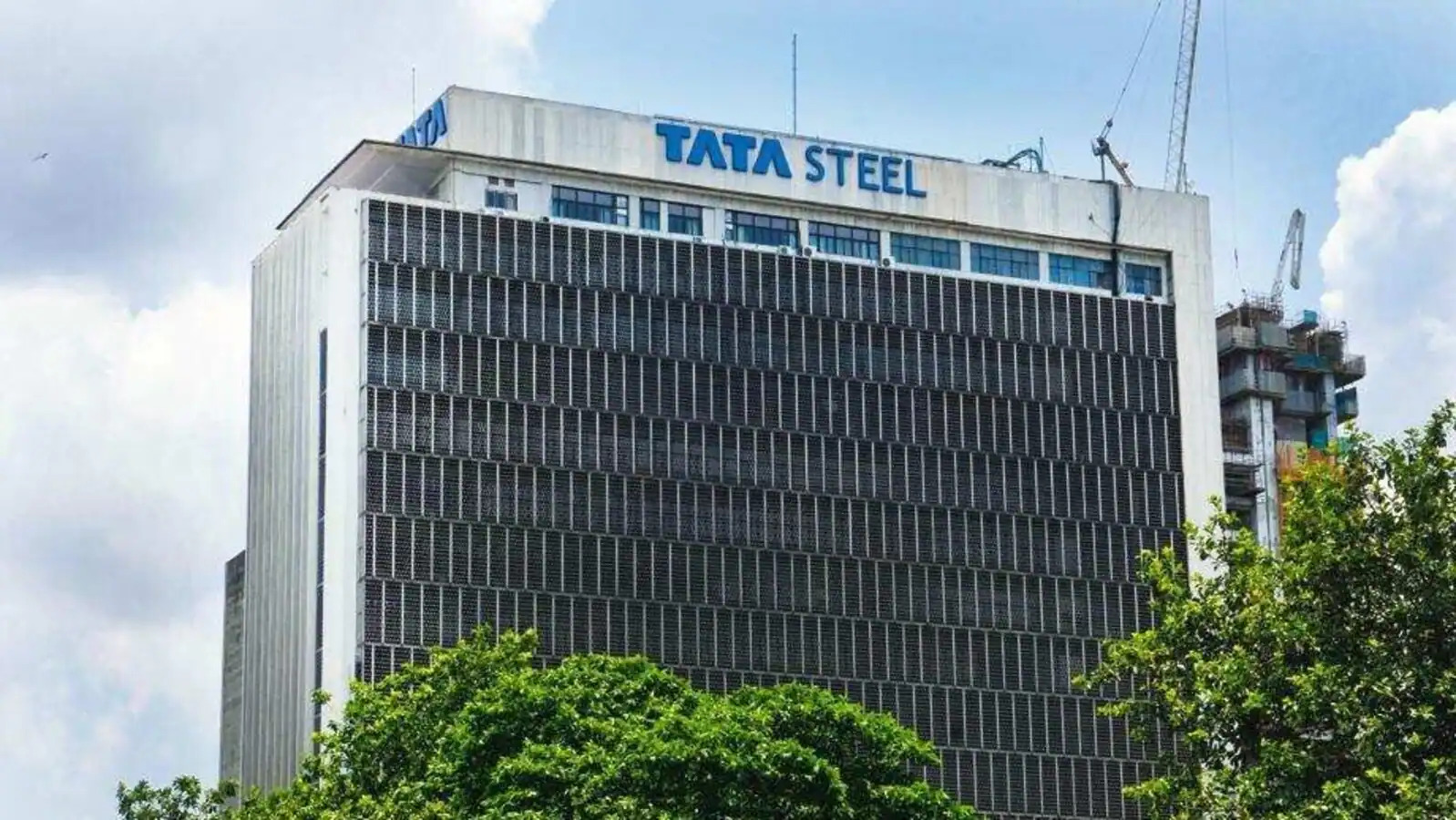 Tata Steel plans ₹10,000 crore capex annually to reach 40 mn tons per ...