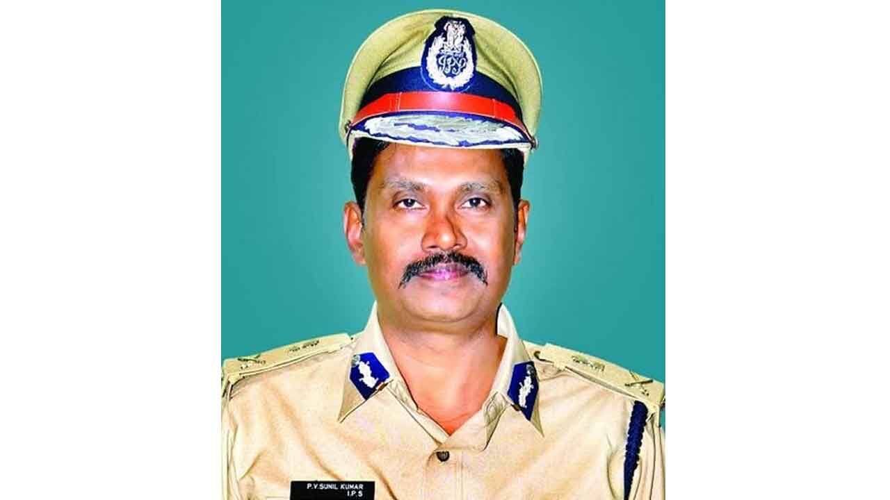 AP Govt suspends IPS Officer Sunil Kumar