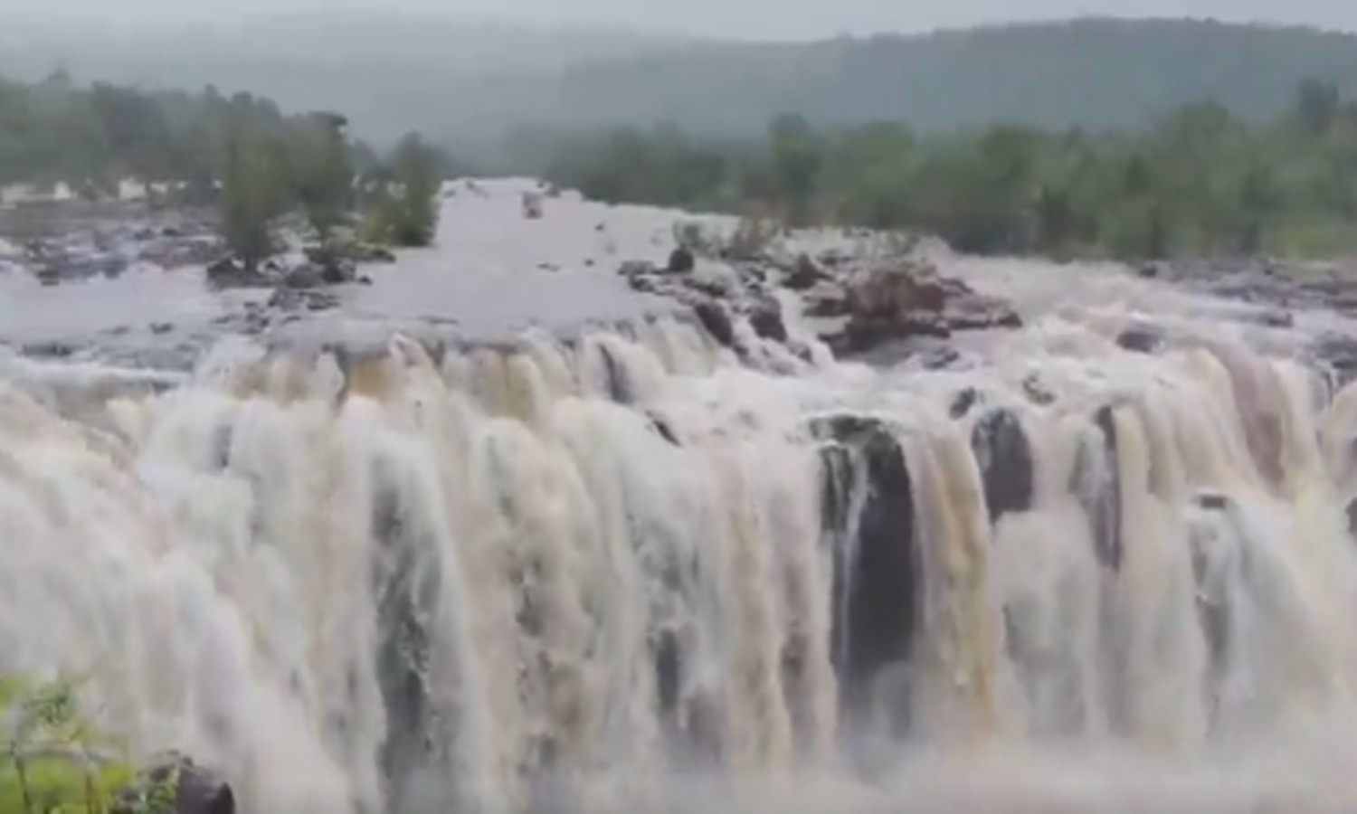 Bogatha Waterfalls Turns Dangerous After 367mm Rainfall in 26 Hrs