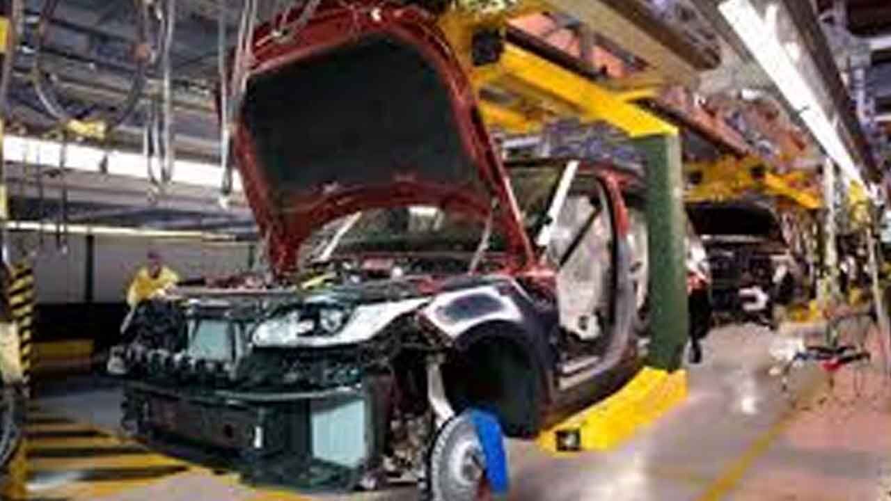 JLR gears up to resume production